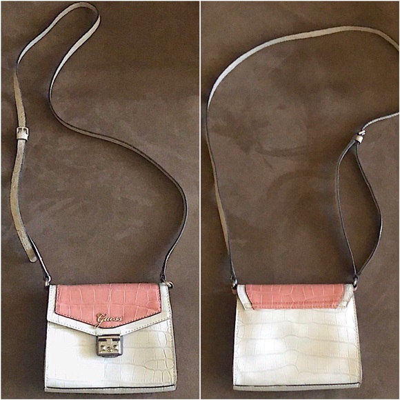 Guess | Bags | Guess Envelope Crossbody | Poshmark